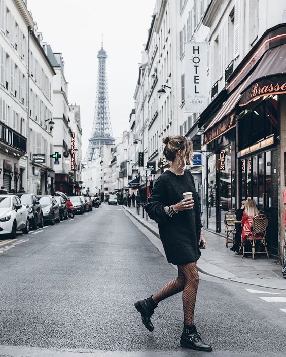 Cách chọn kích cỡ khi mua giày boot nữ online